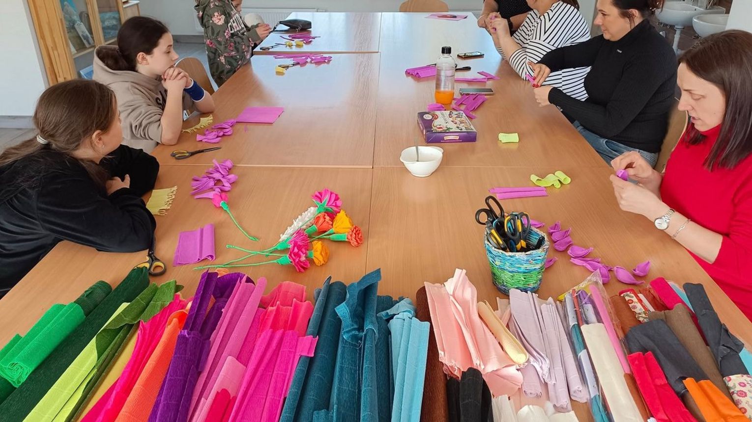 Ciekawe, jak wysoką i piękną palmę wielkanocną uda się zbudować w Ropie ...